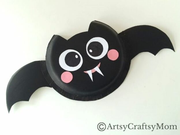 Easy and Fun Paper Plate Bat Craft for Kids